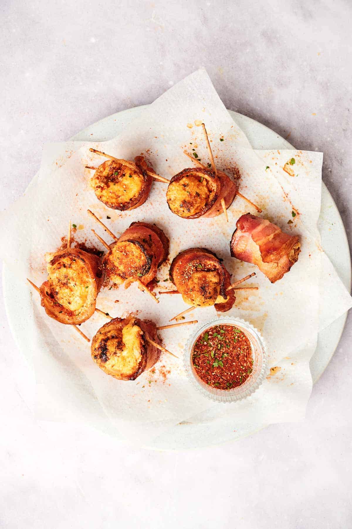 Smoky Bacon Pig Shots Recipe - Hungry Cooks Kitchen