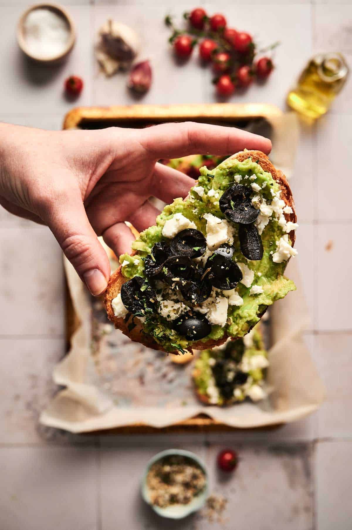 Avocado Toast Recipe - Hungry Cooks Kitchen