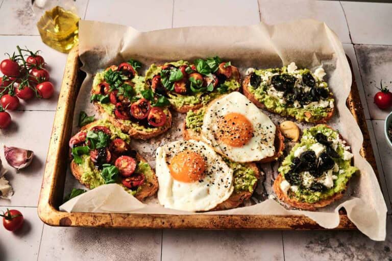 Avocado Toast Recipe - Hungry Cooks Kitchen