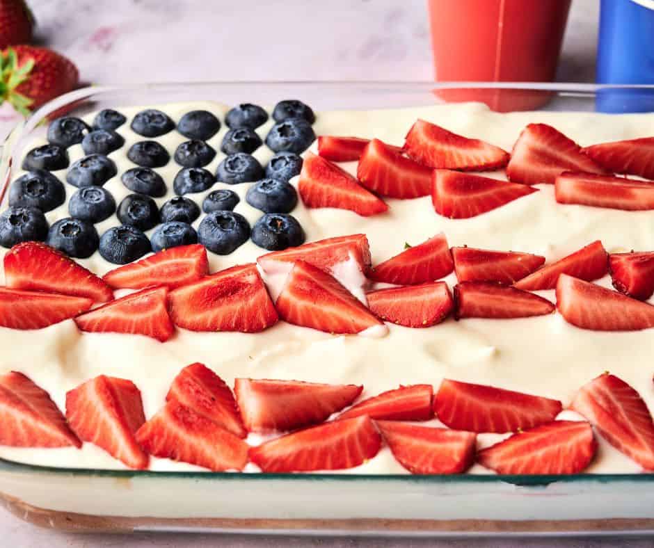American Flag Cake - Hungry Cooks Kitchen