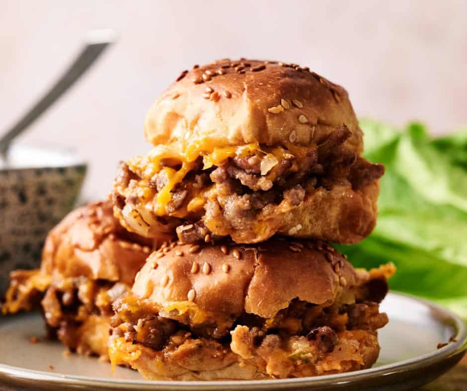 Easy Big Mac Sliders Recipe - Hungry Cooks Kitchen
